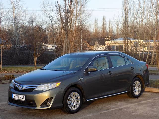 Toyota Camry 2.5 Hybrid 205LE - Budapest XVII. kerület, Pécel, Maglód ...
