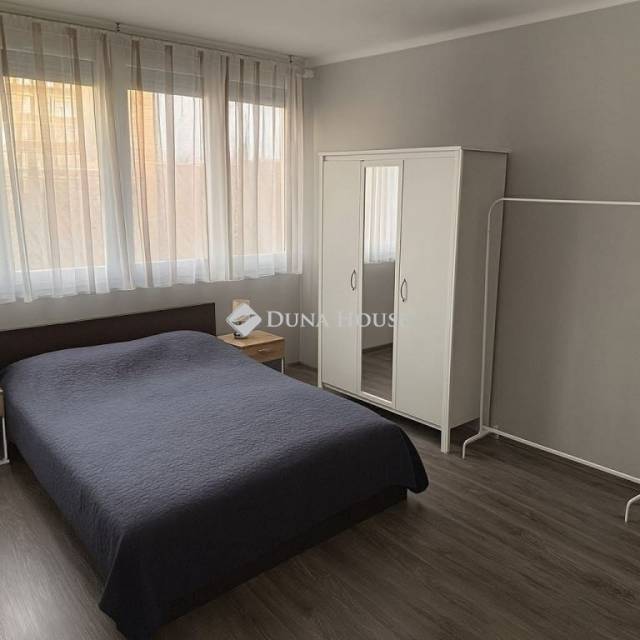 Eladó lakás, Gödöllő - Gödöllő - Panel lakás