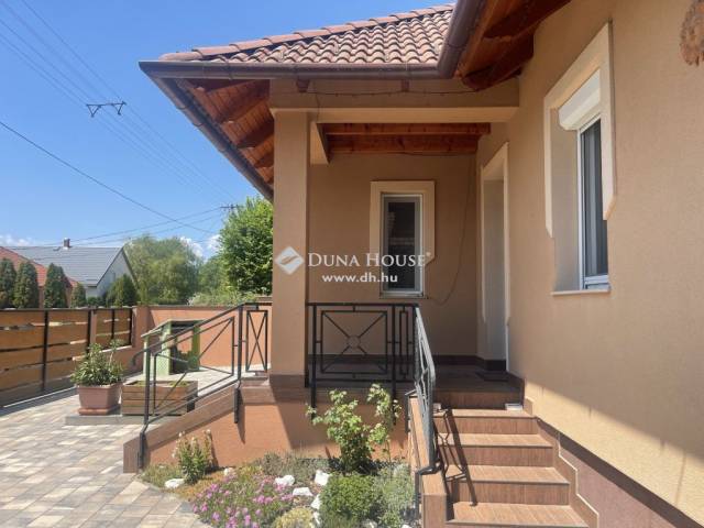 Eladó Ház, Balatonkenese - Balatonkenese - Ház
