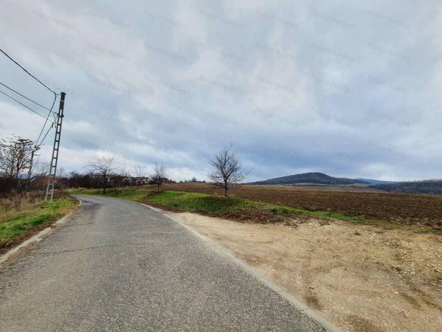 Eladó panorámás telek Ürömön - Üröm - Telek