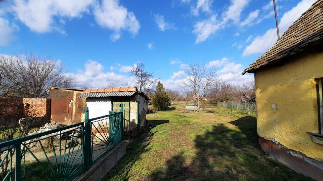 Eladó 120 m2-es családi ház Kunhegyes, Nagy Sándor utca - Kunhegyes ...