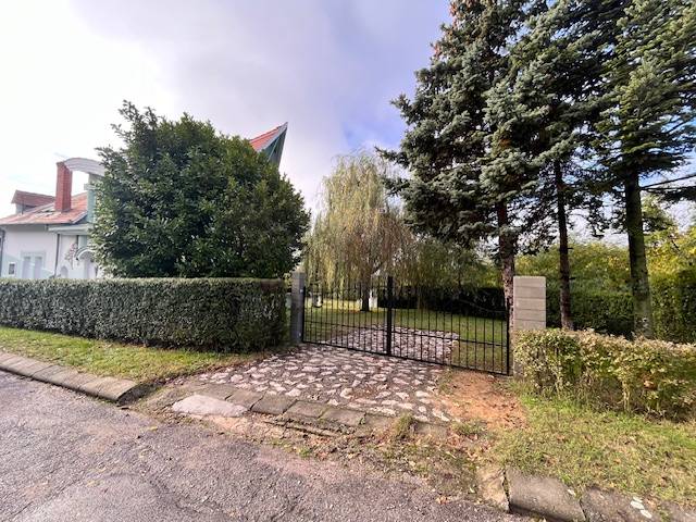 Eladó 167 m2-es családi ház Pécs, Kígyó utca - Pécs, Kígyó utca - Ház