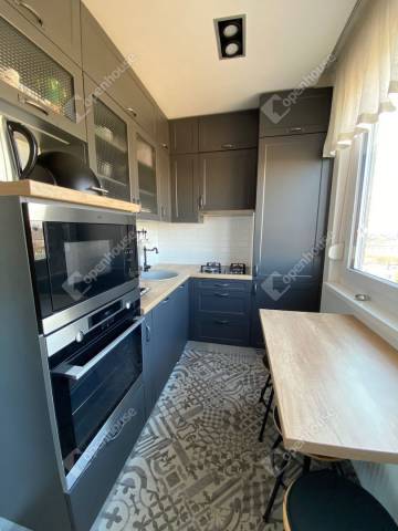 Modern társasházi lakás eladó! - Győr, Adyváros - Győr, Adyváros ...