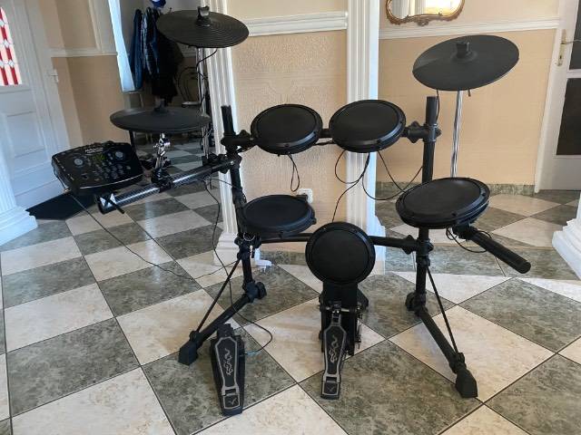 Millenium MPS-400 10-részes elektromos dob dobfelszerelés - Győr - Hangszer