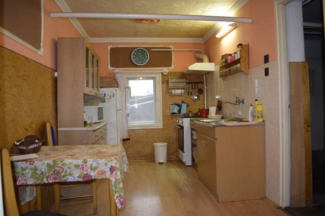 Két generációs családi ház Mátraderecskén eladó - Mátraderecske ...