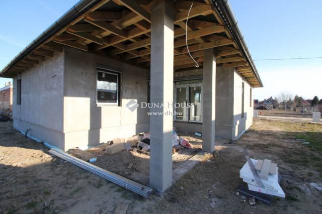 Eladó Ház, Kecskemét - Kecskemét - Eladó ház, Lakás