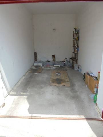 Debrecen Óváros városrészében egy 12 m2-es, jó állapotban lévő, zárt ...
