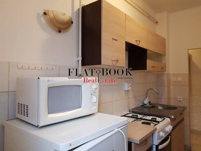 Tágas & Jó elhelyezkedésű lakás kiadó a Dienes János utcában - Debrecen, Fényesudvar, Dienes ...