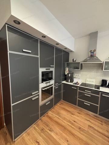 OTTHON, AMI AZONNAL RABUL EJTI – NYÍREGYHÁZA, HÍMES - Nyíregyháza ...