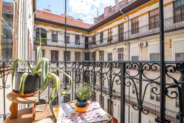 Eladó lakás Budapest 6. ker., Belső VI. - Budapest VI. kerület ...