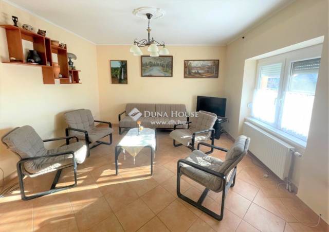 Eladó Ház, Balatonkenese - Balatonkenese - Eladó ház, Lakás