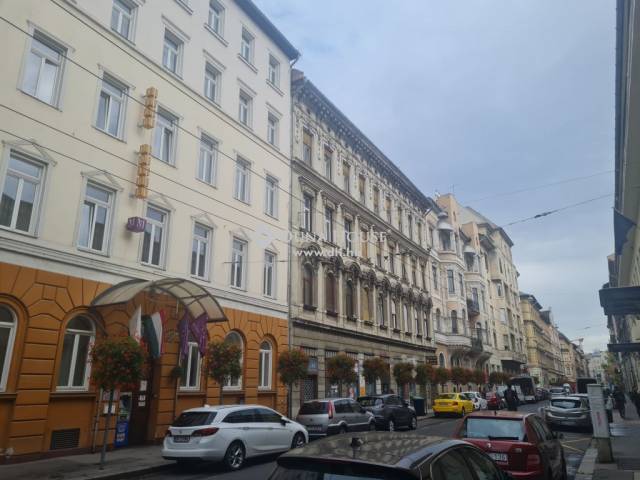 Eladó Lakás, Budapest 7. ker. - Budapest VII. kerület - Eladó ház, Lakás