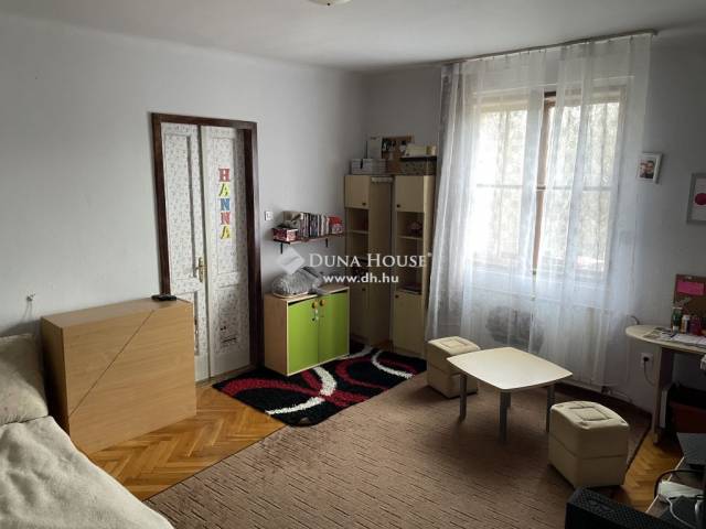 Eladó lakás, Budapest 3. ker. - Budapest III. kerület - Eladó ház, Lakás