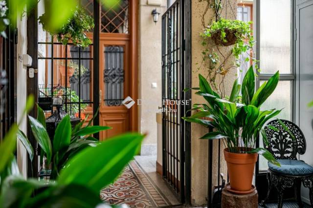 Eladó lakás, Budapest 7. ker. - Budapest VII. kerület, Garay tér ...