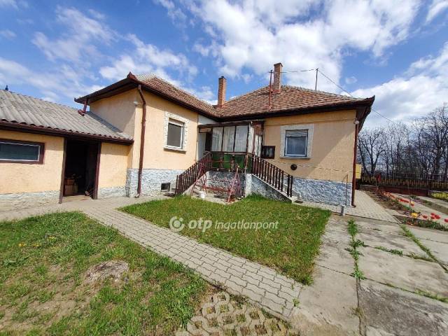 Eladó Ház, Hatvan - Hatvan - Eladó ház, Lakás