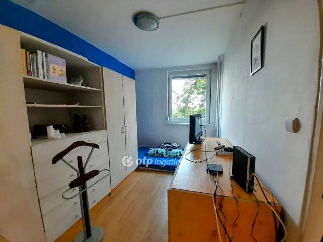 Eladó Lakás, Budapest 4. ker. - Budapest IV. kerület, Újpest - Panel lakás