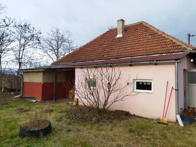 Eladó ház, Tura - Tura, Éva utca - Családi ház