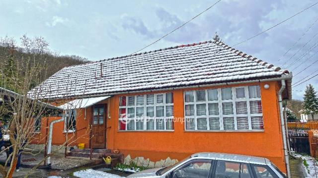 Eladó Ház, Berente - Berente - Ház