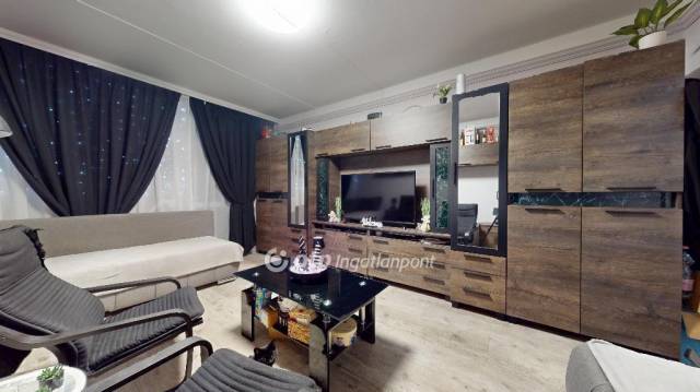 Eladó Lakás, Miskolc - Miskolc, Corvin utca - Panel lakás