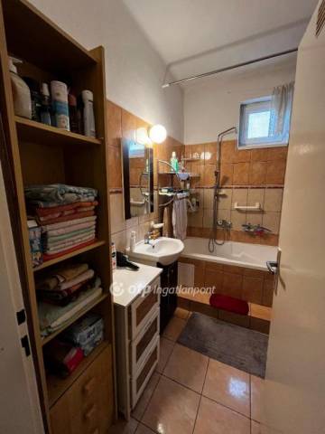 Eladó Ház, Heves - Heves - Eladó ház, Lakás