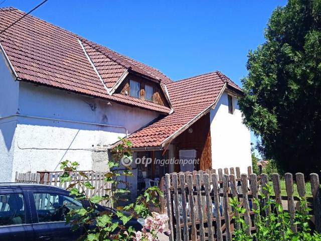 Eladó Ház, Hatvan - Hatvan - Eladó ház, Lakás