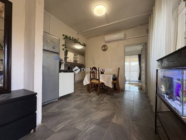 Eladó ház, Gyál - Gyál - Ikerház